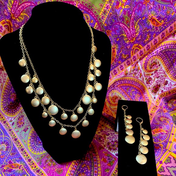 Jewelry | Vintage Matt Gold Necklace And Earring Set | Poshmark